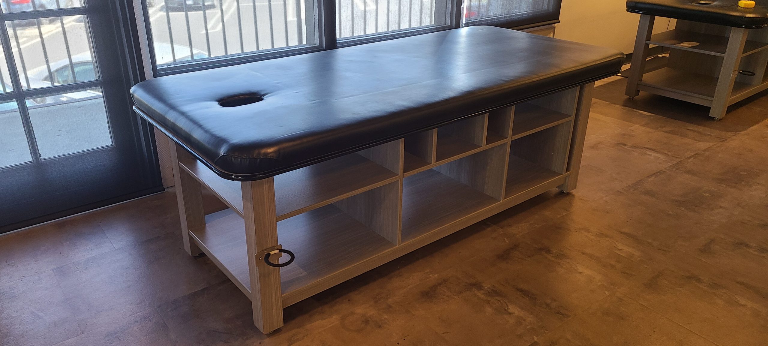 Deluxe Massage, Stretch Stationary Table – Chirocom