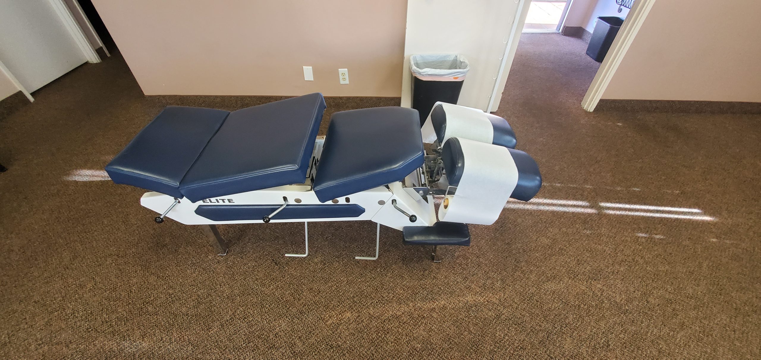 Elite 3 drop Adjusting Tables – Chirocom